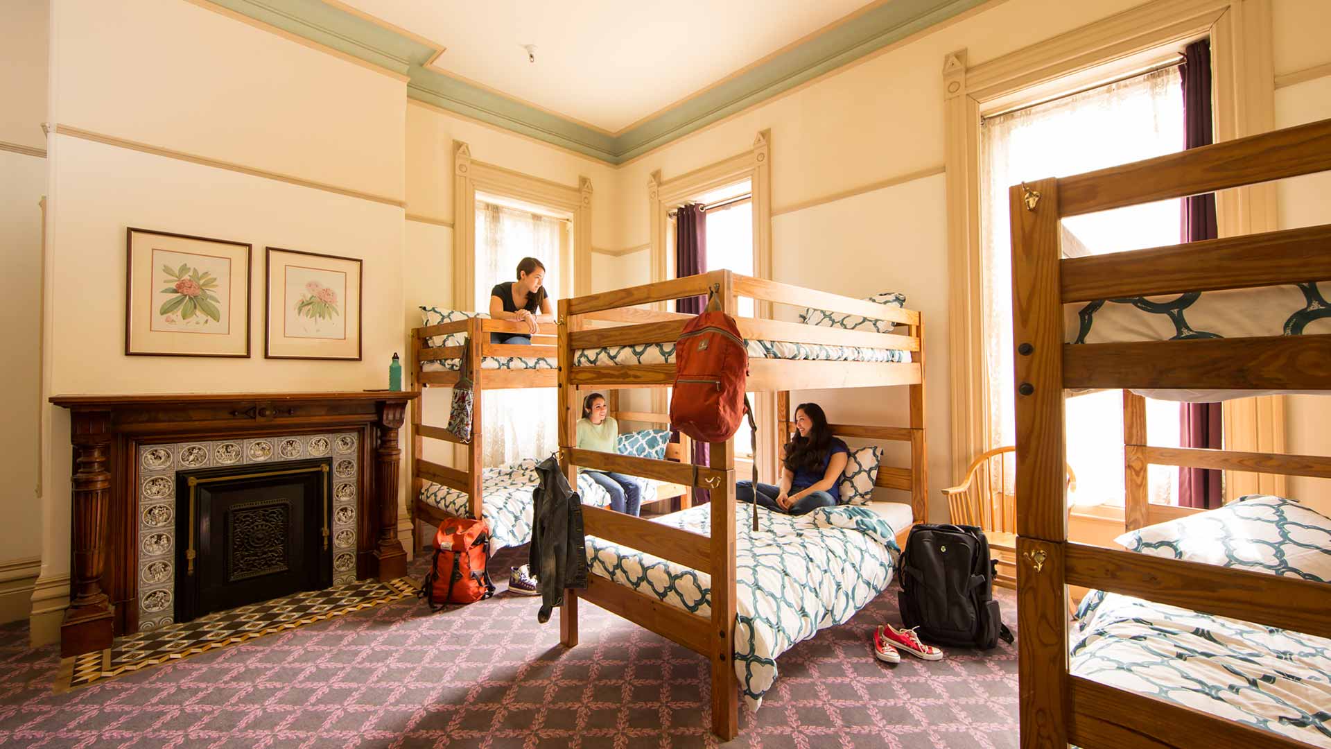 HI Sacramento Hostel - HI USA