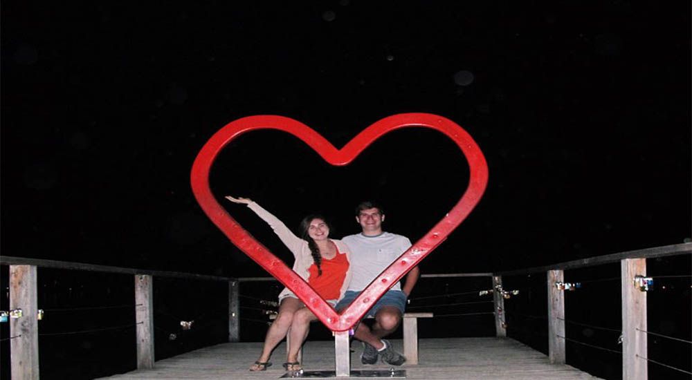 Should You Stay in a Hostel as a Couple? - HI USA