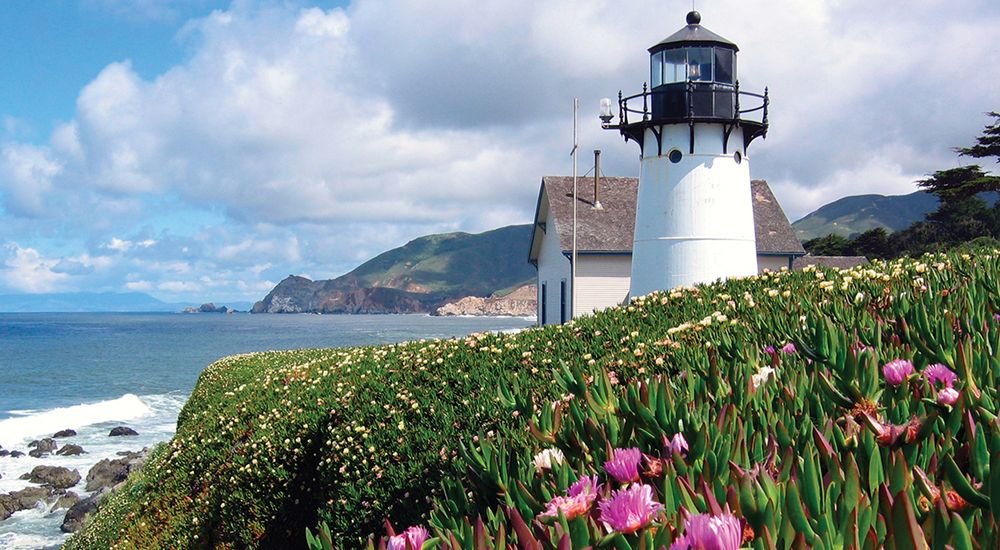 The History of Point Montara Lighthouse - HI USA
