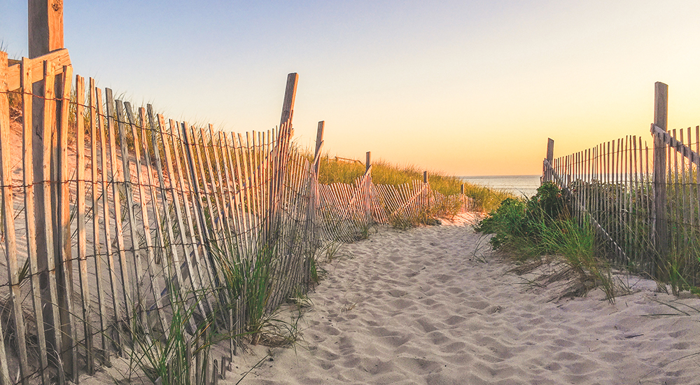 How to Take a Budget-Friendly Vacation on Outer Cape Cod - HI USA